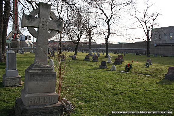 Assumption Cemetery – International Metropolis