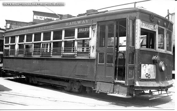 Old Streetcar Photos – International Metropolis