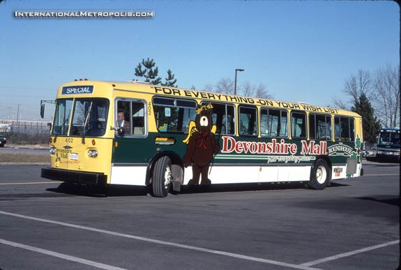 Vintage Buses – II – International Metropolis