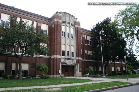 Hugh Beaton School – International Metropolis