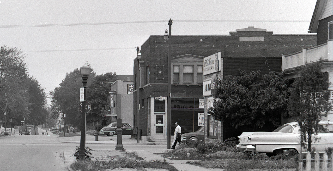 Mercer & Wyandotte – Loikrec Building – International Metropolis